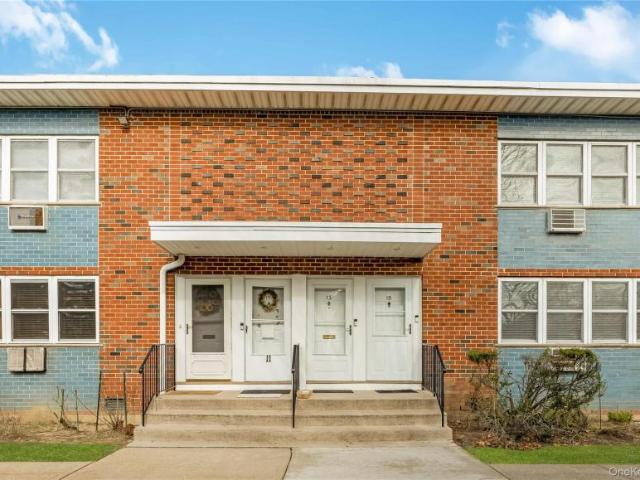 West Babylon NY 11704 LS100670661