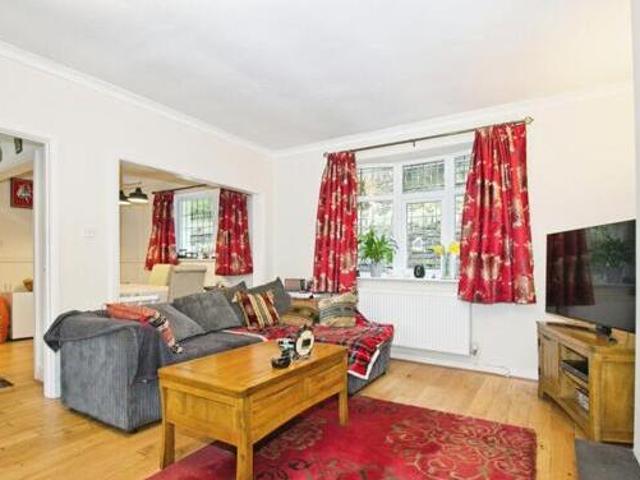 West Bank, Cwmtillery, 3 Bedroom Detached