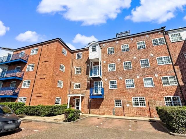 West Bergholt, Colchester, Essex CO6, 1 bed flat to rent, £875 pcm | PrimeLocation