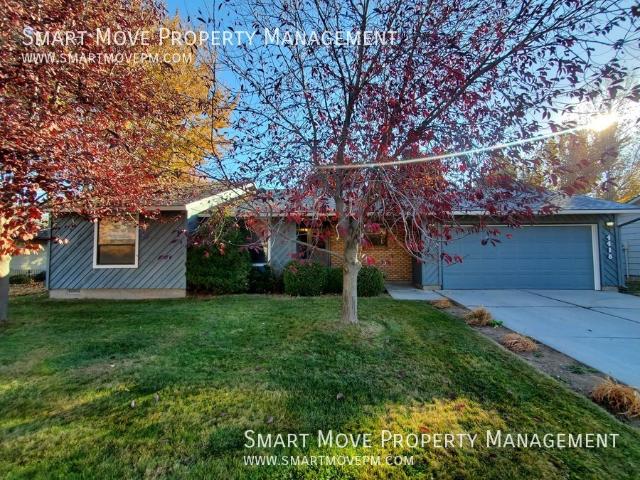 West Boise Single Level on Cul de sac. Near Hewitt Park. Big Yard!
