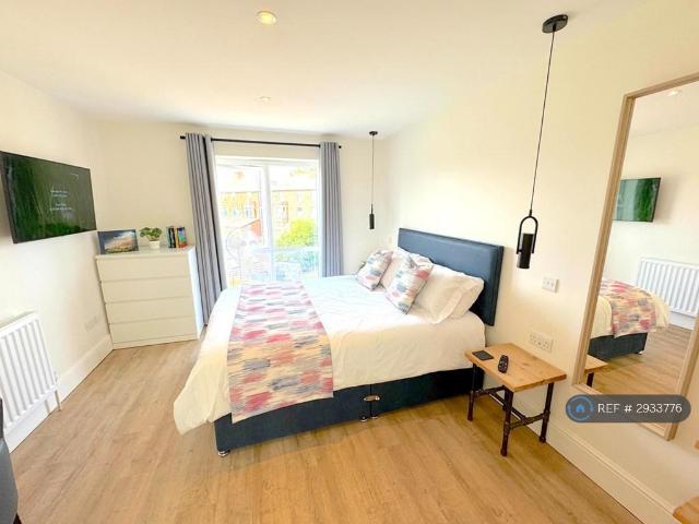 West Bridgford, Nottingham, NG2 Studio to rent £1,000 pcm £231 pw