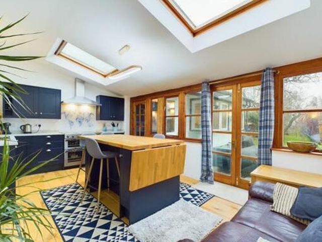 West Church Street, Kenninghall, 3 Bedroom End
