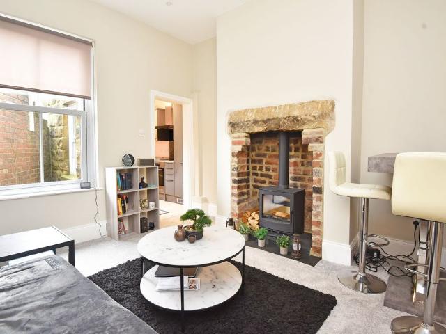 West Cliffe Terrace, Harrogate, HG2 0PT