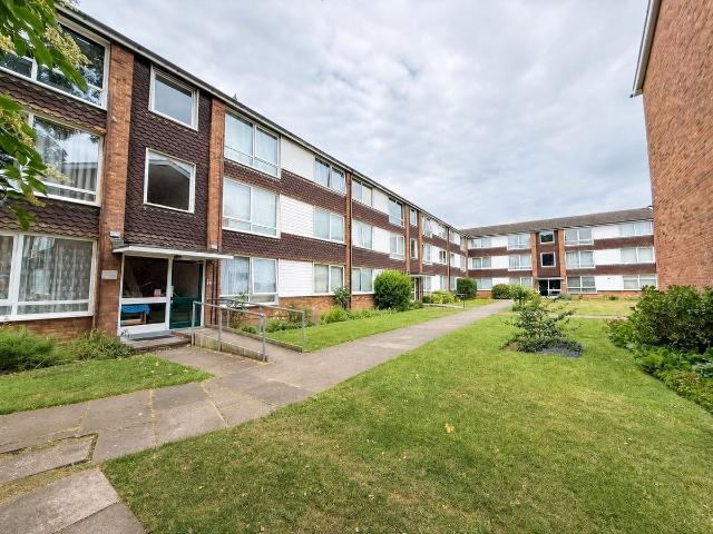 West Court, Goldington Green, Bedford MK41, 2 bed flat to rent, £1,050 pcm | PrimeLocation