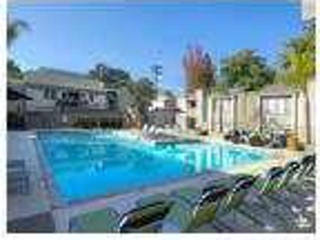 West Covina 3bd/2bth 1,050sqft Apartment for rent