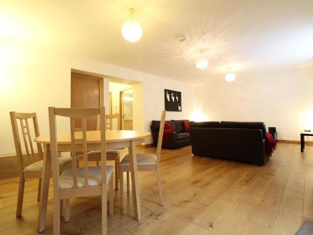 West Craibstone Street, Aberdeen, AB11