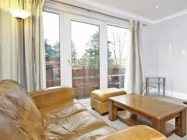 West Craigs Crescent, City of Edinburgh, EH12 8NA, United Kingdom | 2 bed apartment for rent #167780254 | Rentberry