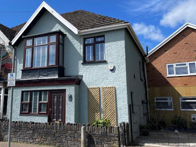 West Cross Ave, Swansea 3 bed semi detached house to rent £1,695 pcm £391 pw
