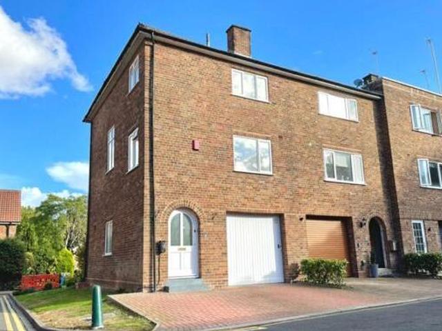 West Drive, Birmingham, 4 Bedroom Town