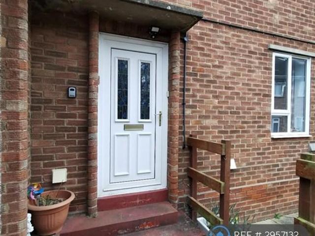 West Earlham, Norwich, NR5 2 bed flat to rent £1,150 pcm £265 pw