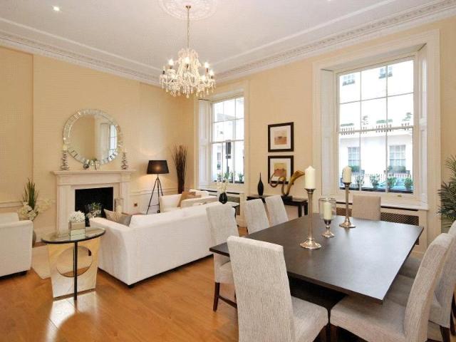 West Eaton Place, Sloane Square. 3 bed apartment to rent £9,890 pcm £2,282 pw