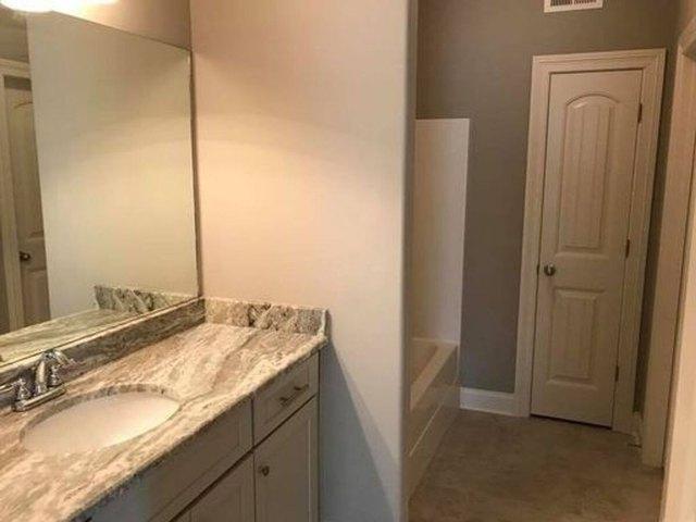West End Unit 61, Oxford, MS 38655
