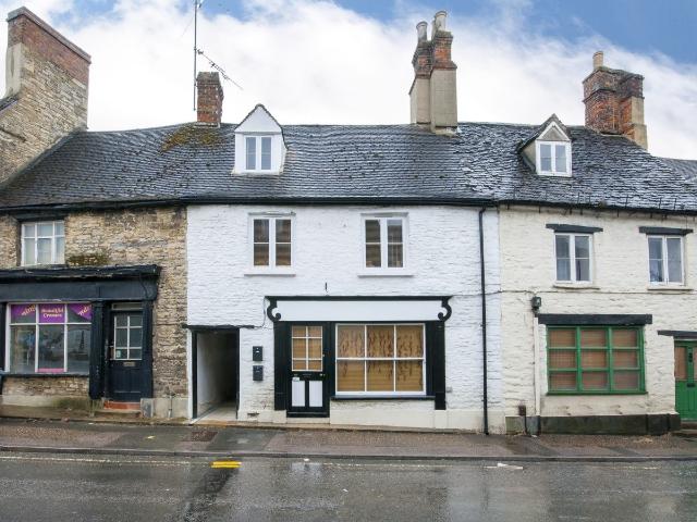 West End, Witney OX28, 2 bed flat to rent, £1,100 pcm | PrimeLocation