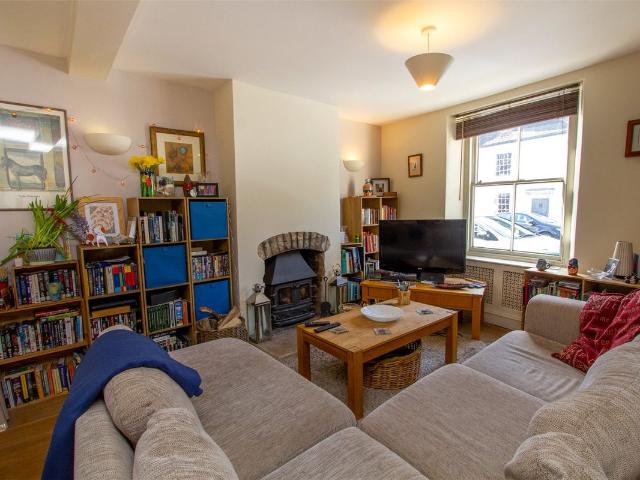 West End, Witney, Oxfordshire OX28, 3 bed terraced house to rent, £1,700 pcm | PrimeLocation