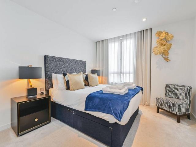 West End Gate, Paddington, LONDON, W2 2 bed flat to rent £7,540 pcm £1,740 pw