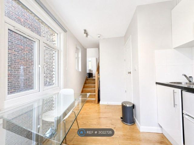 West End Lane, London NW6, 1 bed flat to rent, £1,650 pcm | PrimeLocation