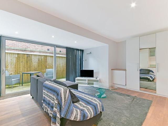 West End Lane, London NW6, Studio to rent, £1,775 pcm | PrimeLocation