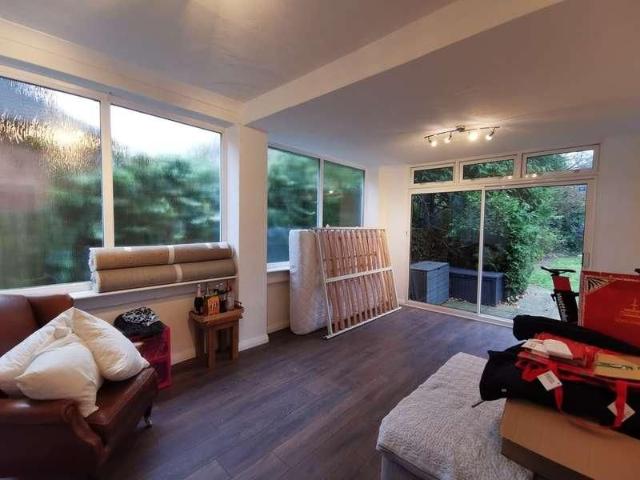 West End Lane, Pinner, HA5
