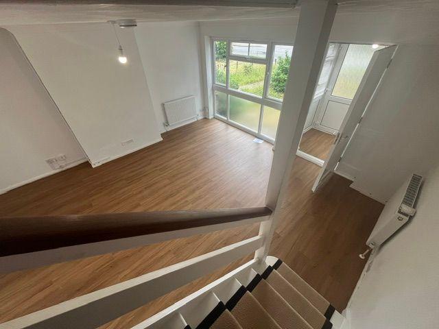 West End Raod, Southampton SO18, 3 bed semi detached house to rent, £1,450 pcm | PrimeLocation