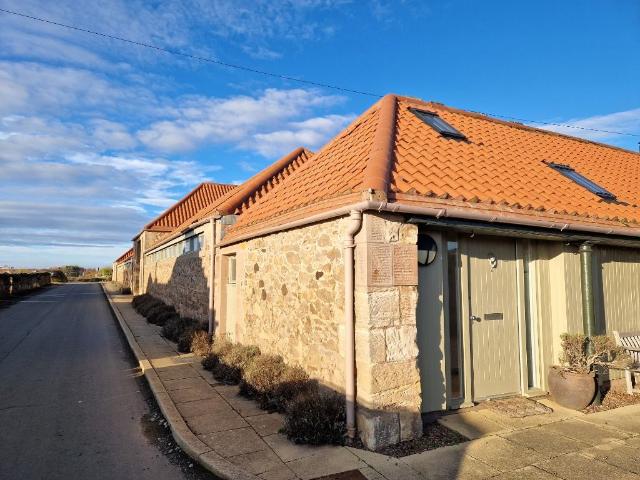 West Fenton Court, Gullane, East Lothian EH39, 2 bed country house to rent, £1,350 pcm | PrimeLocation