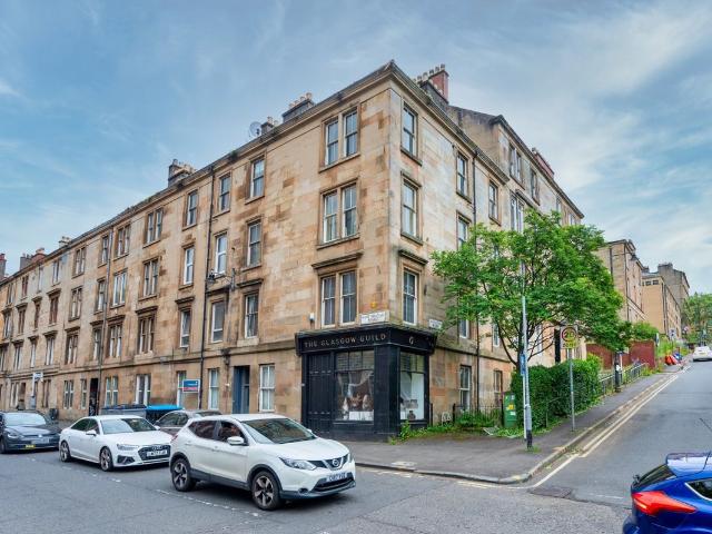 West Graham Street, Glasgow G4, 2 bed flat to rent, £1,500 pcm | PrimeLocation