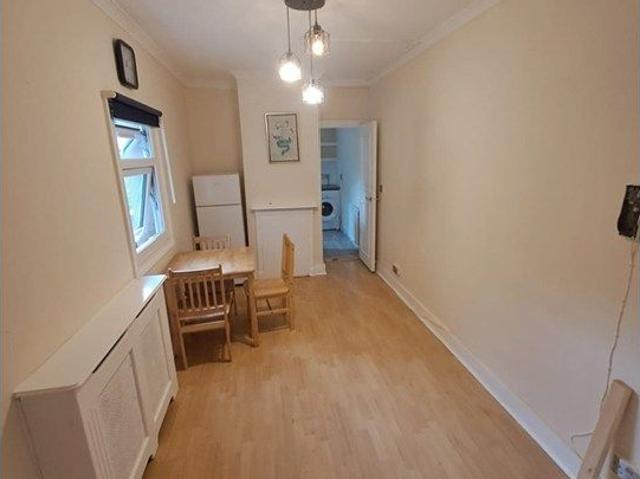 West Green Road, London N15, 1 bed flat to rent, £1,550 pcm | PrimeLocation