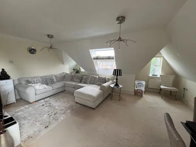 West green 1 bedroom flat to rent