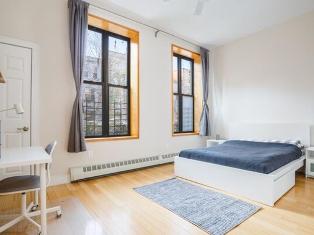 West Harlem | Queen Bedroom Near Columbia University!
