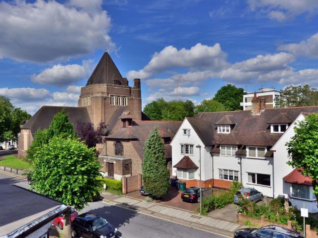 West Heath Drive, Golders Green NW11, 1 bed flat to rent, £1,625 pcm | PrimeLocation