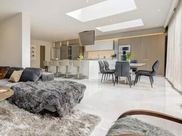 West Heath Gardens, London, NW3 7TR, United Kingdom | 5 bed house for rent #167601920 | Rentberry