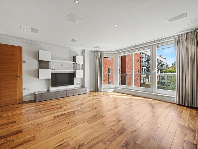 West Heath Place, Hodford Road, London NW11, 2 bed flat to rent, £4,000 pcm | PrimeLocation