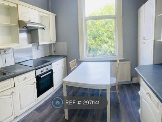 West Hendon Broadway, London NW9, 3 bed flat to rent, £1,950 pcm | PrimeLocation