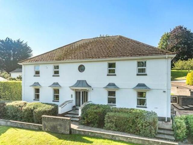 West Hill Gardens, West Hill, 2 Bedroom Apartment