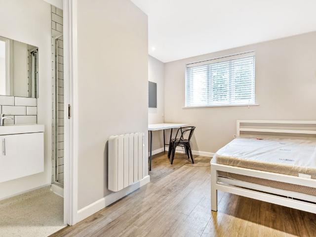 West Hill House, Winchester SO22, 1 bed flat to rent, £795 pcm | PrimeLocation