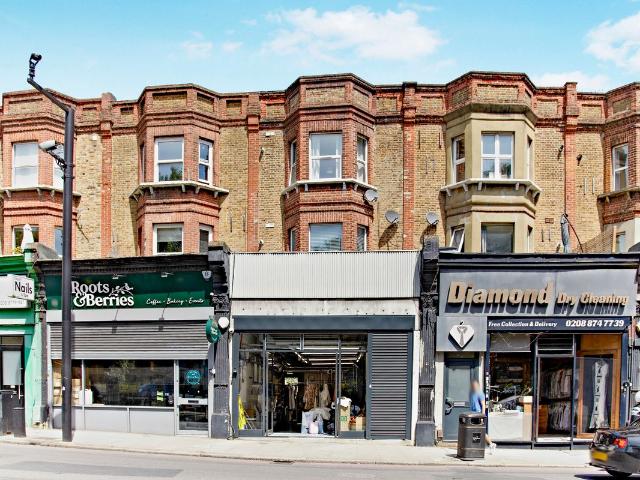 West Hill, Putney SW18, 1 bed flat to rent, £1,650 pcm | PrimeLocation