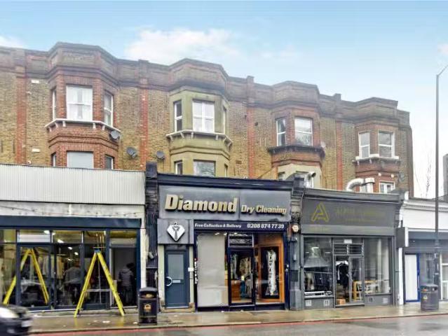 West Hill, Putney, SW18 1RU
