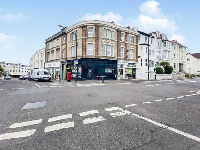 West Hill Road, Bournemouth BH2, 2 bed property to rent, £1,150 pcm | PrimeLocation