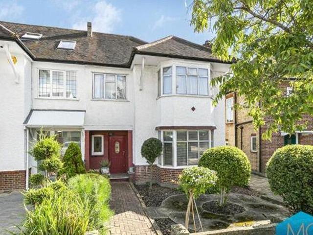 West Hill Way, London, 3 Bedroom Semi detached