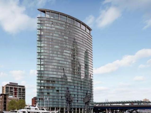 West India Quay, Hertsmere Road, 2 Bedroom Apartment