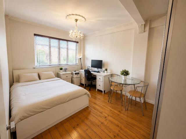 West Kensington Court, Edith Villas, London W14, 2 bed flat to rent, £2,500 pcm | PrimeLocation