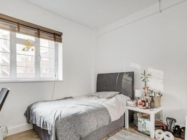 West Kensington Court, Edith Villas, 3 Bedroom Flat
