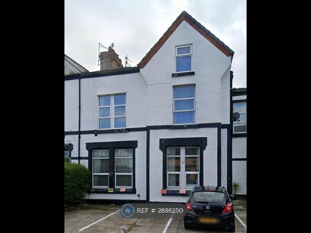 West Kirby, Wirral CH48, 2 bed flat to rent, £995 pcm | PrimeLocation