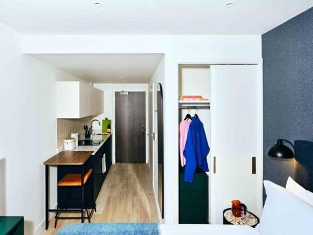 West Lane, Canary Wharf, Studio Flat For