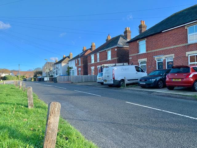 West Lane, Hayling Island PO11, 1 bed flat to rent, £950 pcm | PrimeLocation