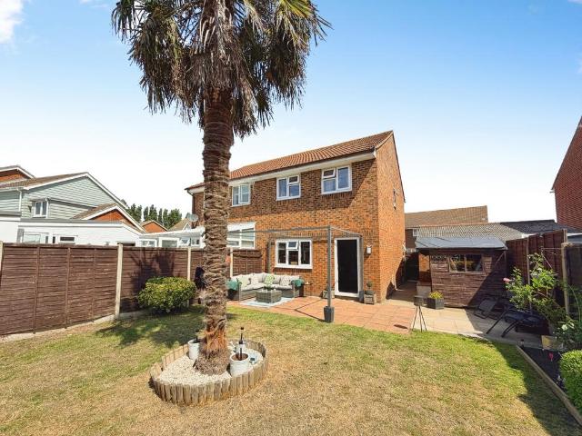 West Lea, Kent CT14 3 bed semi detached house to rent £1,399 pcm £323 pw