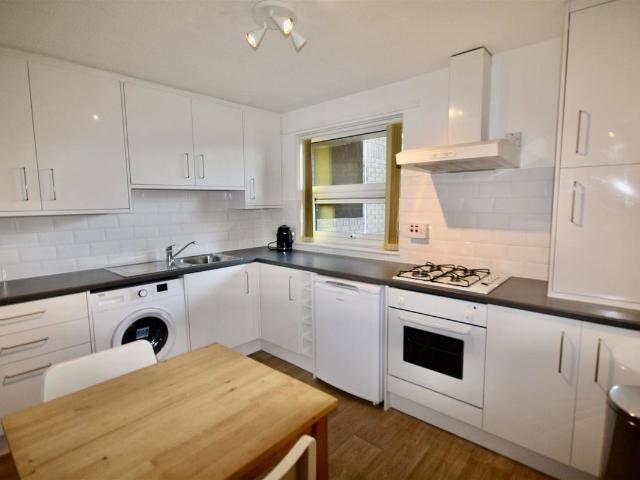 West Lee, Cowbridge Road East, Cardiff CF11, 1 bed flat to rent, £825 pcm | PrimeLocation