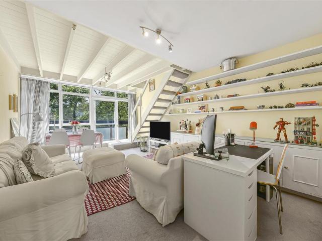 West London Studios, Fulham Road, SW6 2 bed flat to rent £2,500 pcm £577 pw