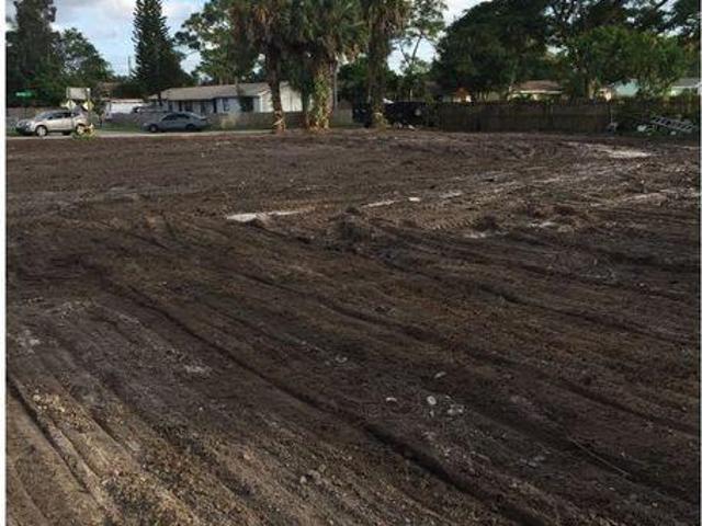 West Palm Beach FL 33415 101011878