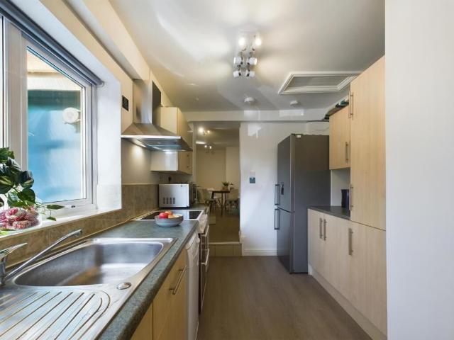 West Parade, Lincoln LN1, 4 bed shared accommodation to rent, £521 pcm | PrimeLocation
