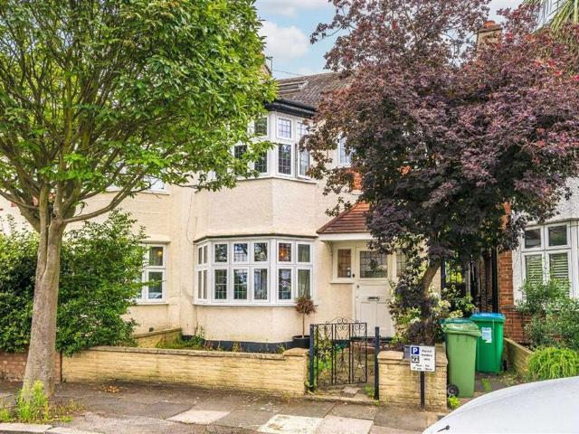 West Park Avenue, Richmond TW9 5 bed house to rent £4,500 pcm £1,038 pw